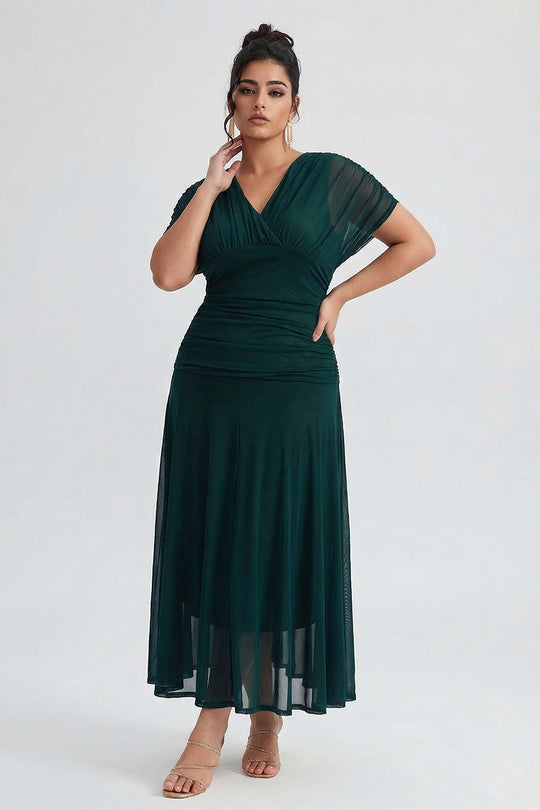 2026’s Hottest Plus Size Party Dresses – Sparkle & Slay